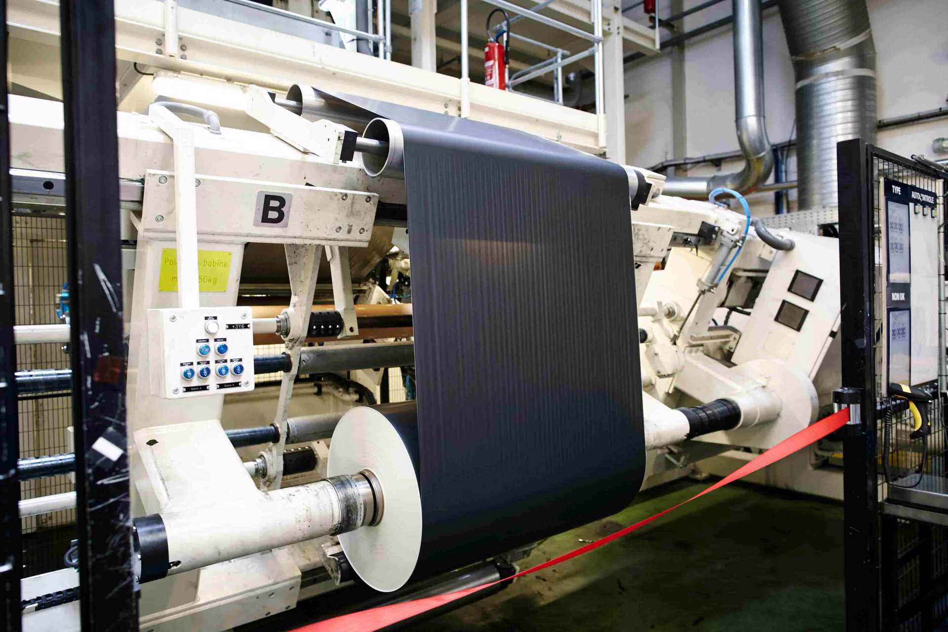 Opérateur de conduite de machines d'enduction F/H - CDI à La ...