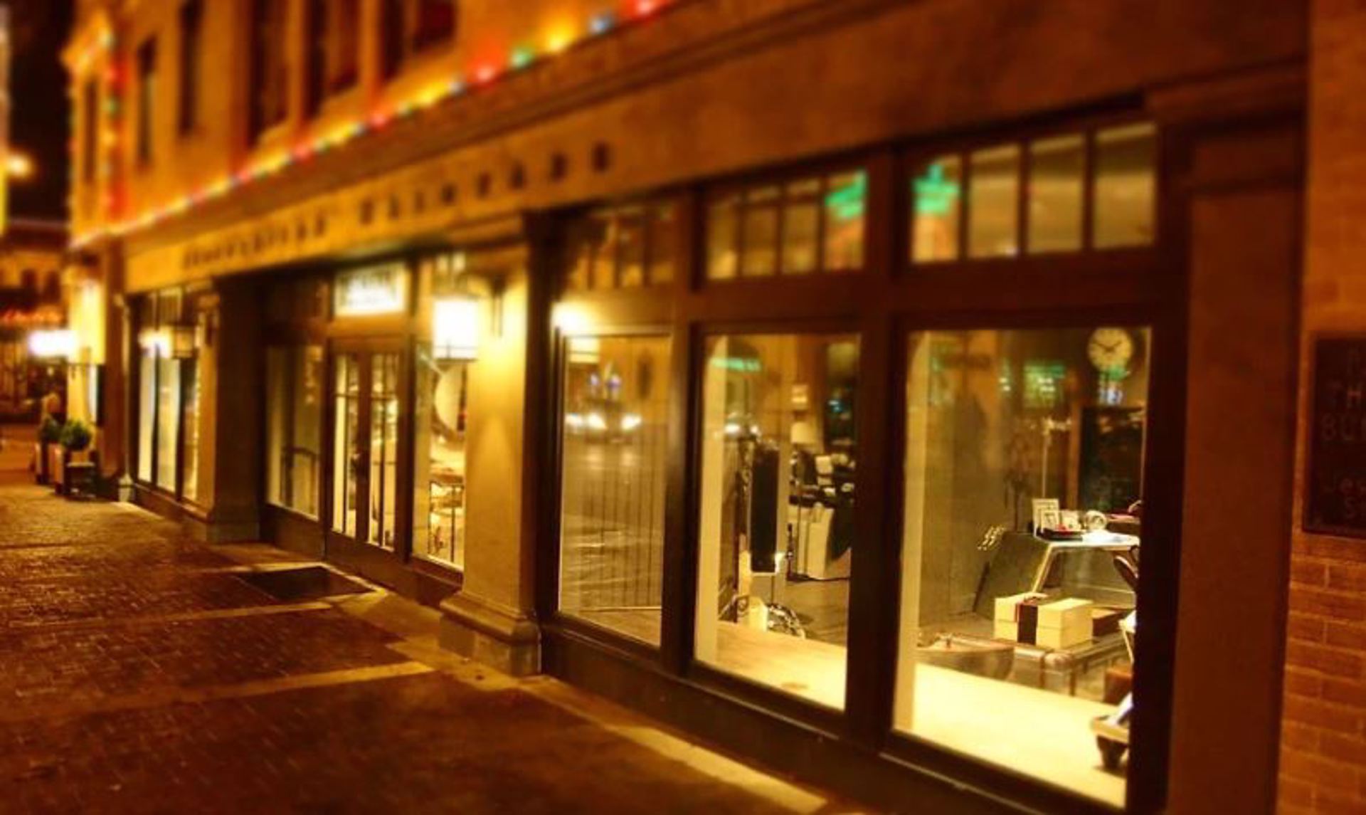 Menuisier poseur en agencement F/H - Travail temporaire 10 mois à ...