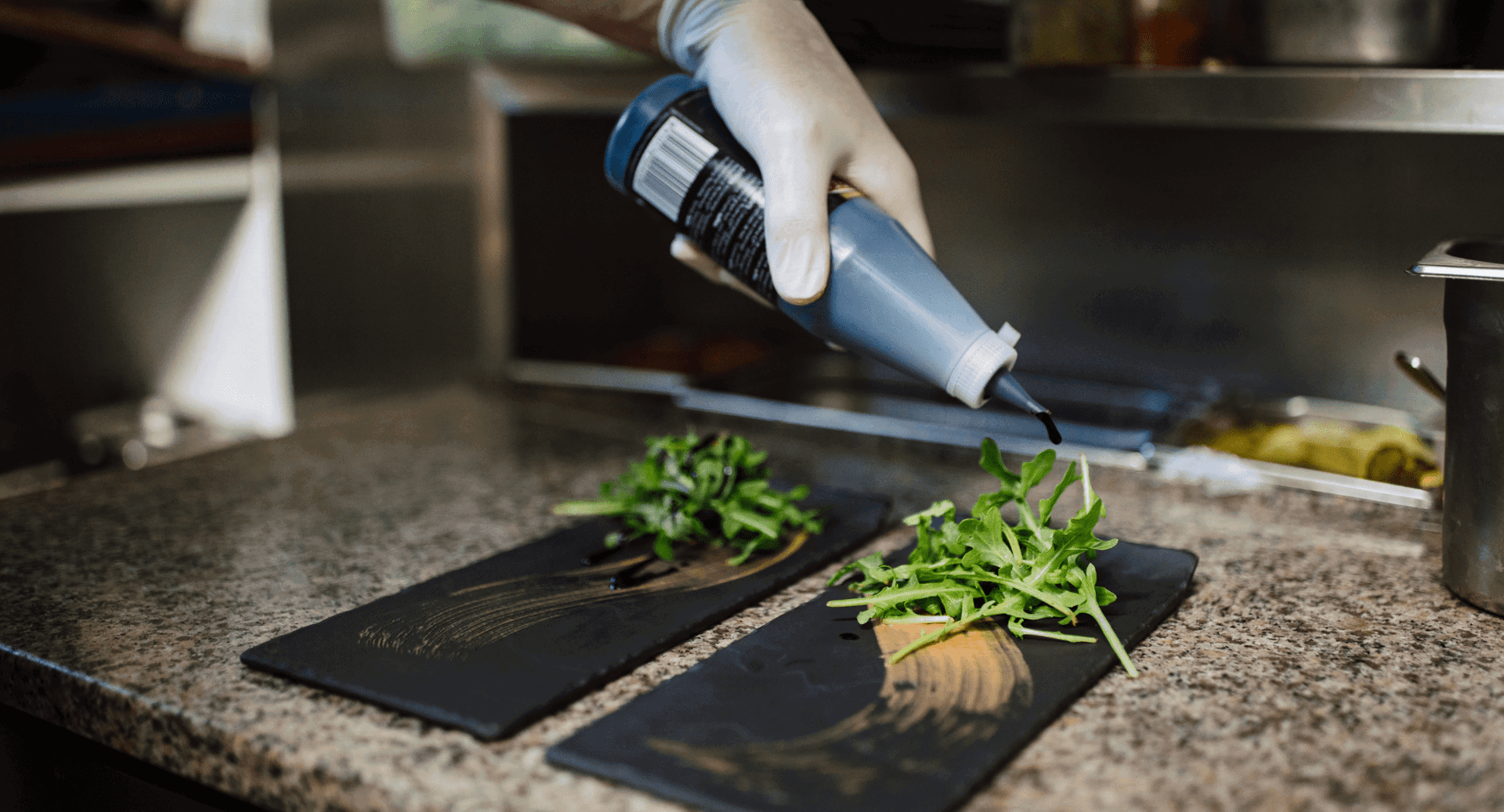 Commis - Plongeur F/H - CDD 4 mois à Lacanau | Yelloh Village Grands Pins